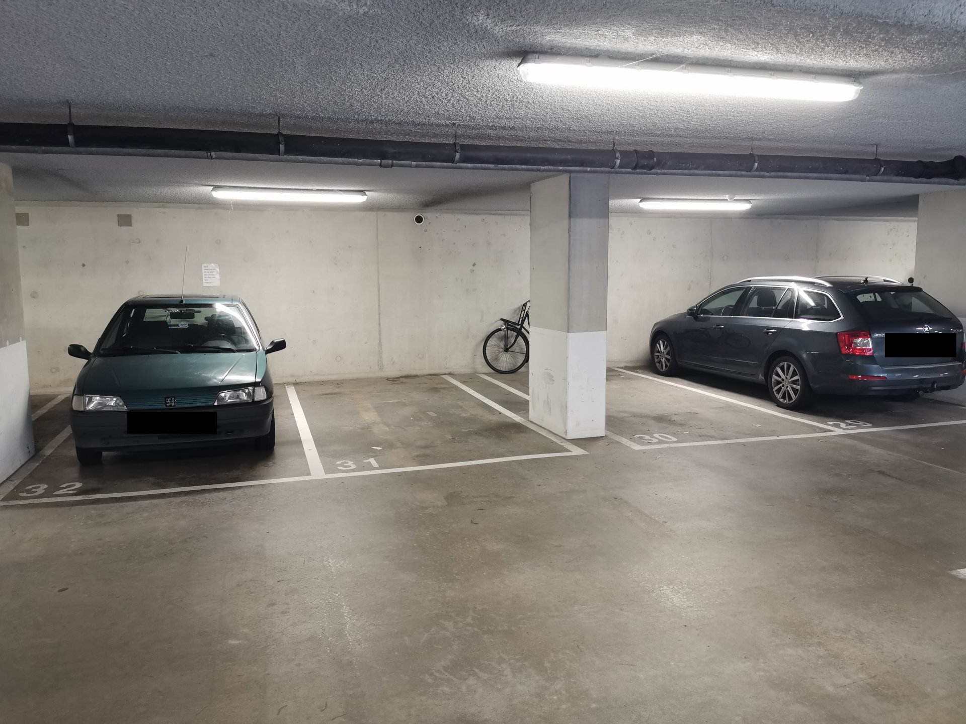 Myrsini's parking spot - parking close to Bos en Lommerplein Amsterdam